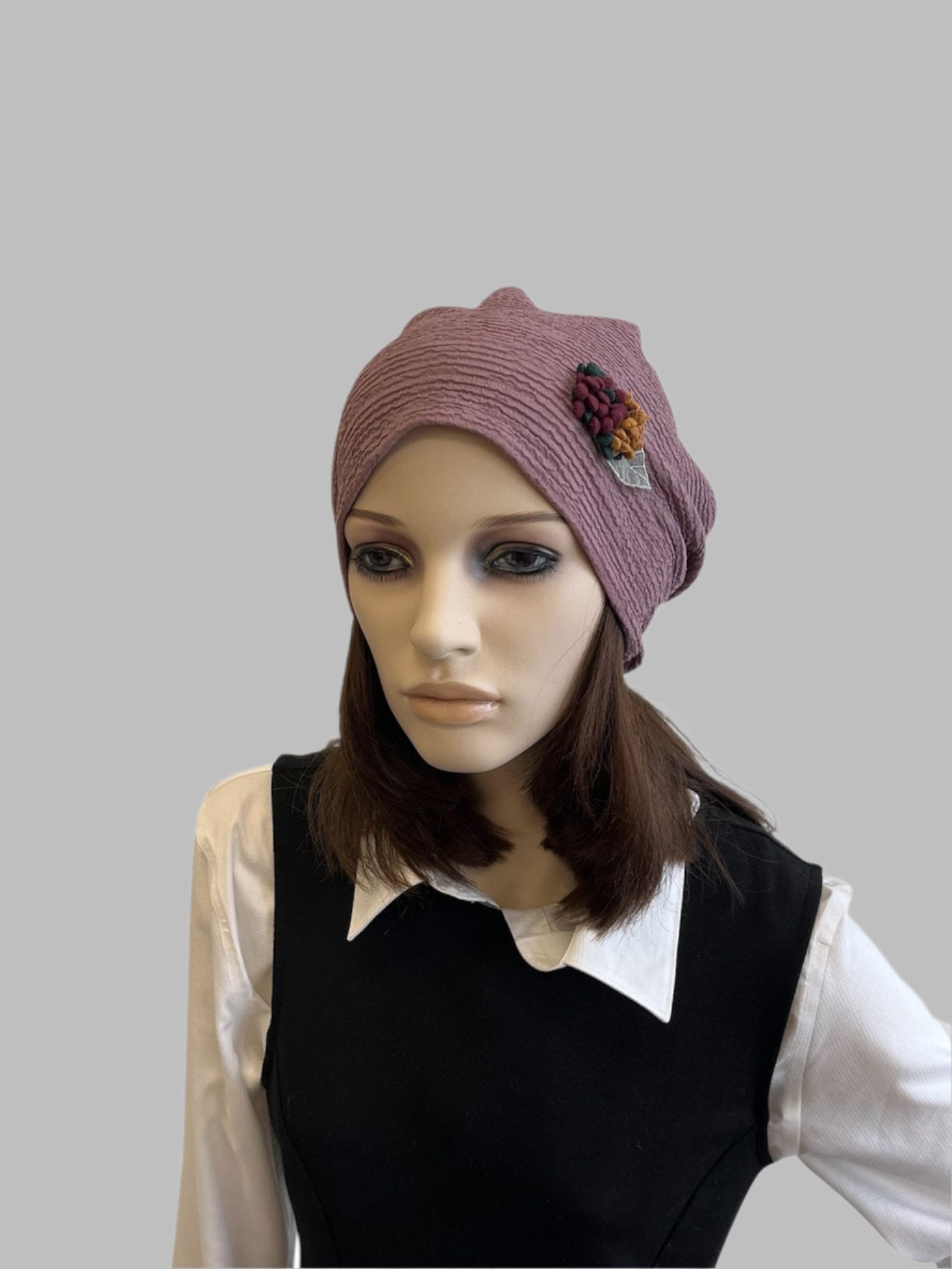 Hat Crinkle with Leaf – Eva & Co Wigs