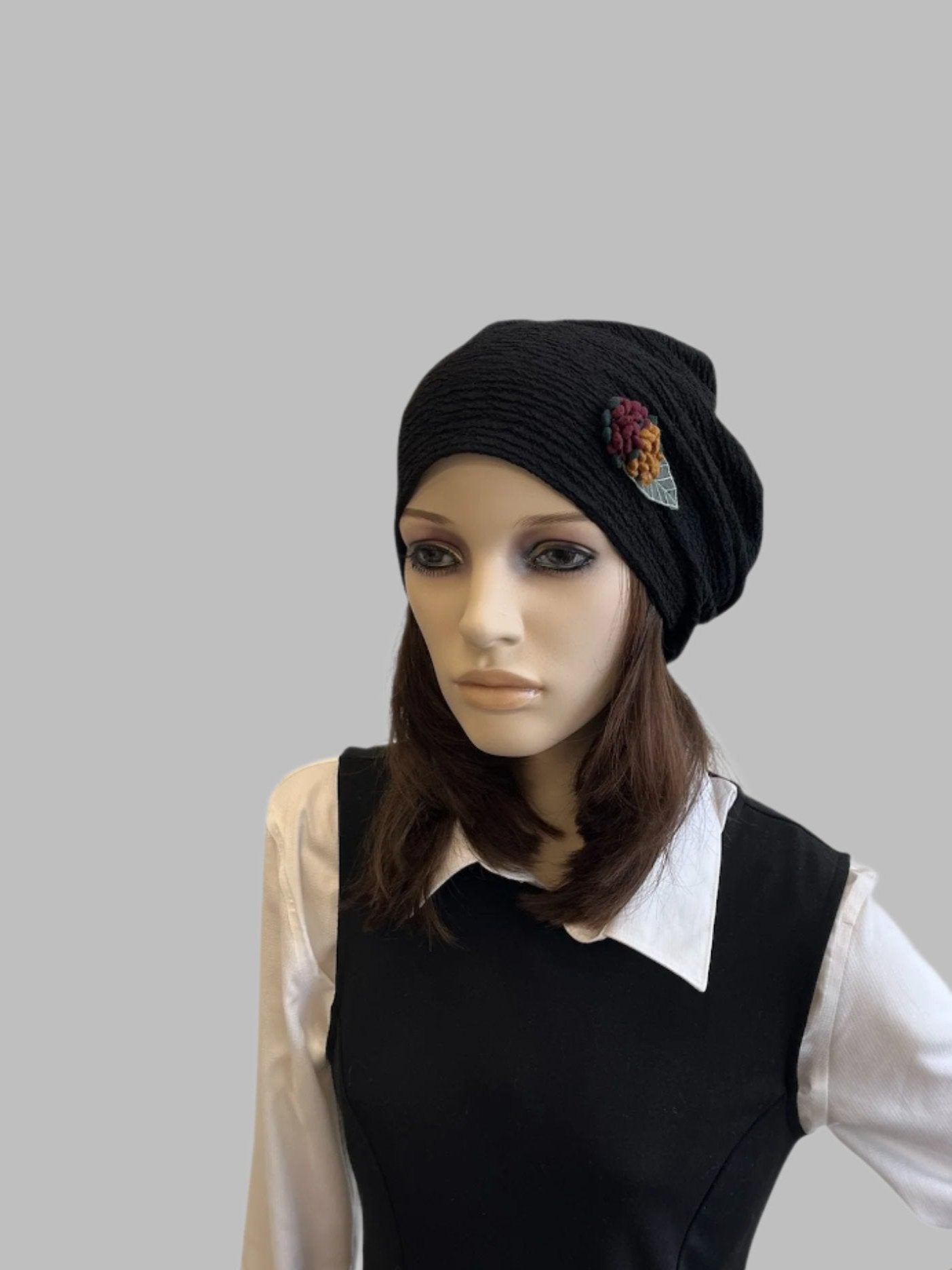 Hat Crinkle with Leaf – Eva & Co Wigs